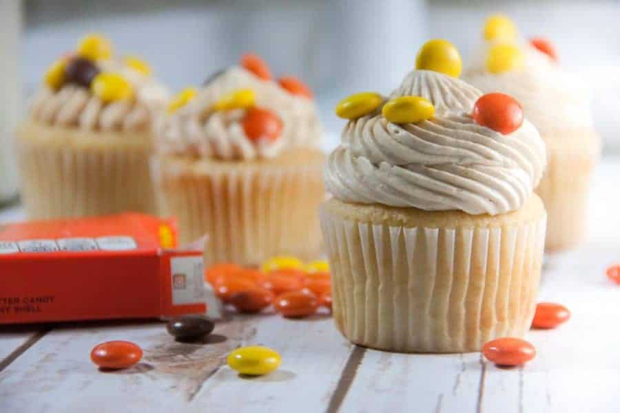 12 Easy Cupcake Decorating Ideas - Boston Girl Bakes