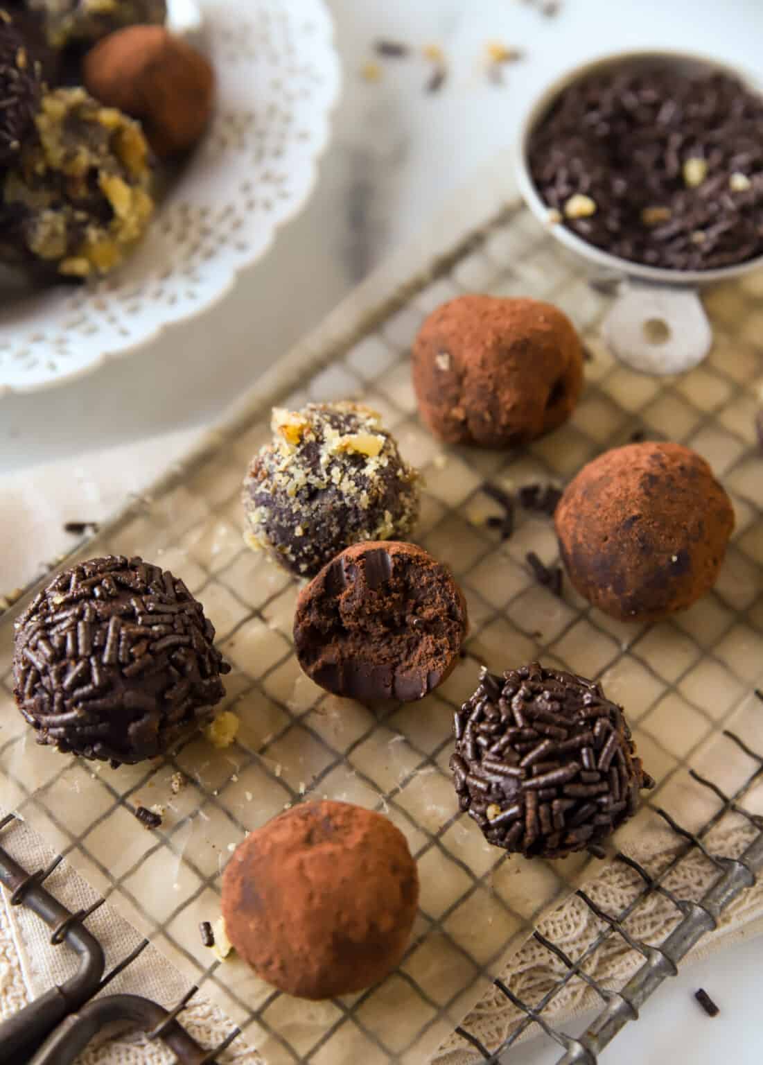 Dark Chocolate Truffles Recipe (Only 3 Ingredients!) - Boston Girl Bakes