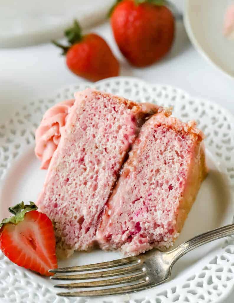 25+ Easy Strawberry Dessert Recipes - Boston Girl Bakes