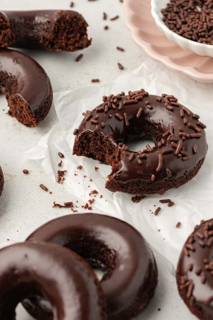 Perfect Baked Chocolate Donuts (+ chocolate glaze!)