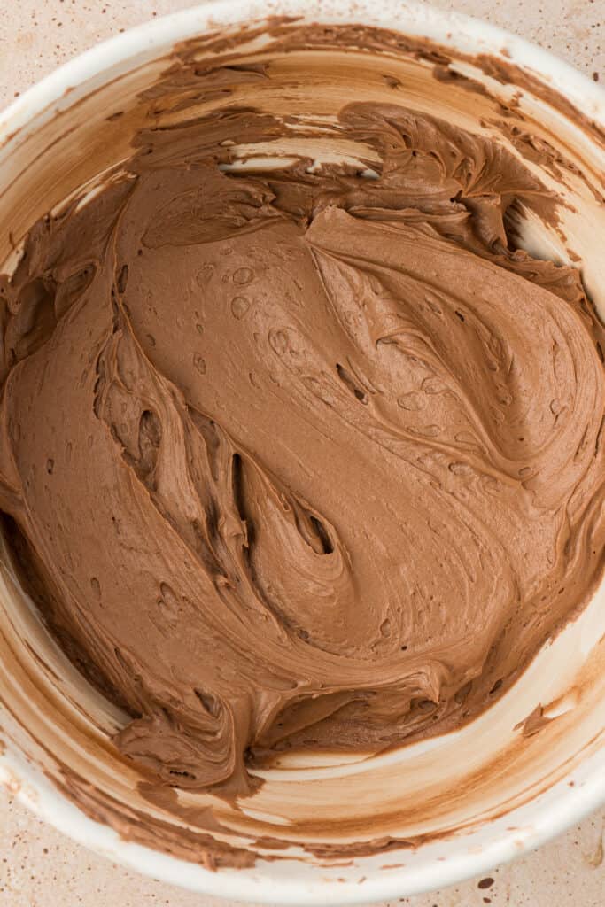 Homemade Fudge Rounds (Copycat Little Debbie Recipe)